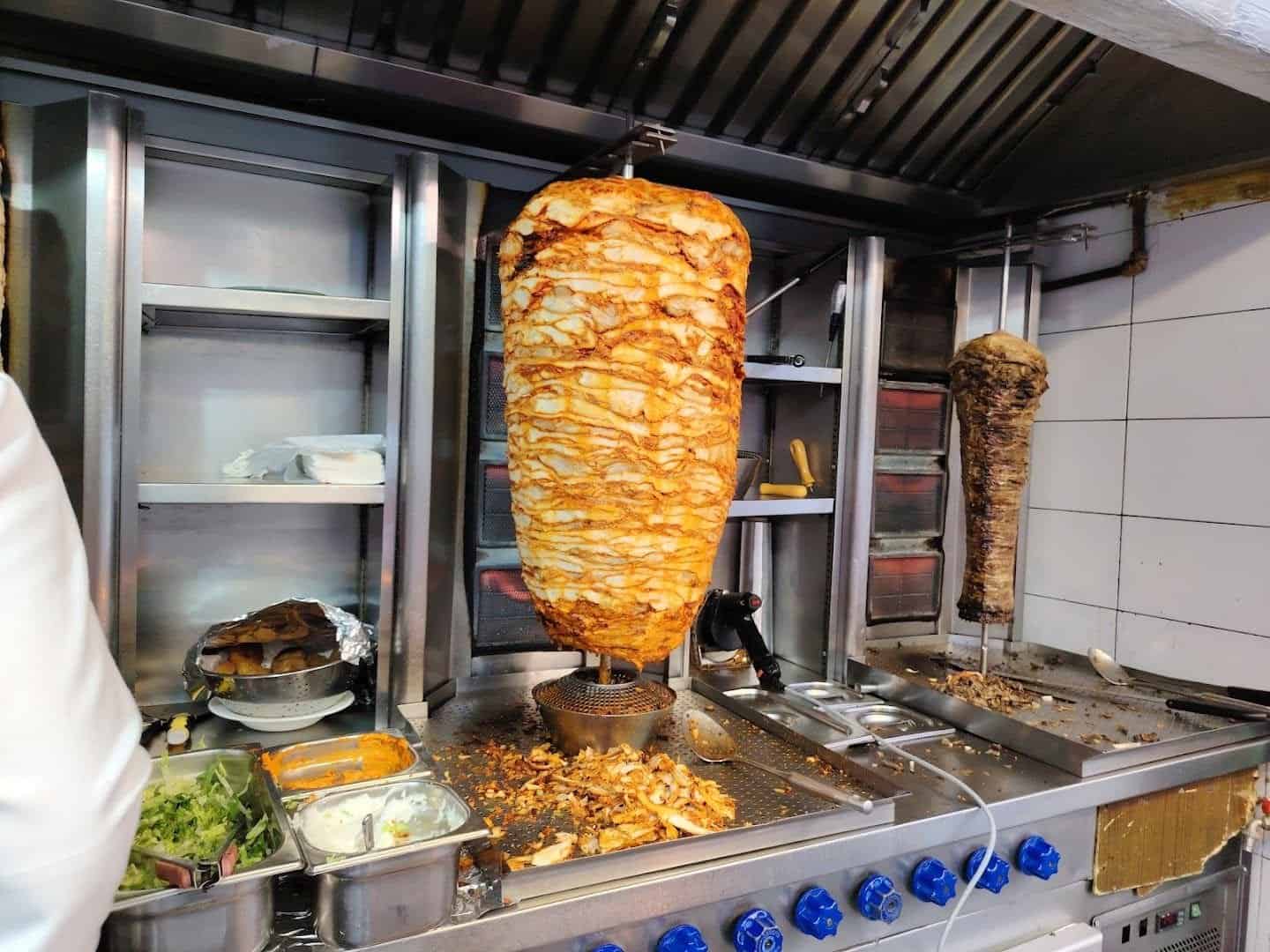 Your Ultimate Guide to Dubai's 24 Best Shawarma Joints - VIVA MENA